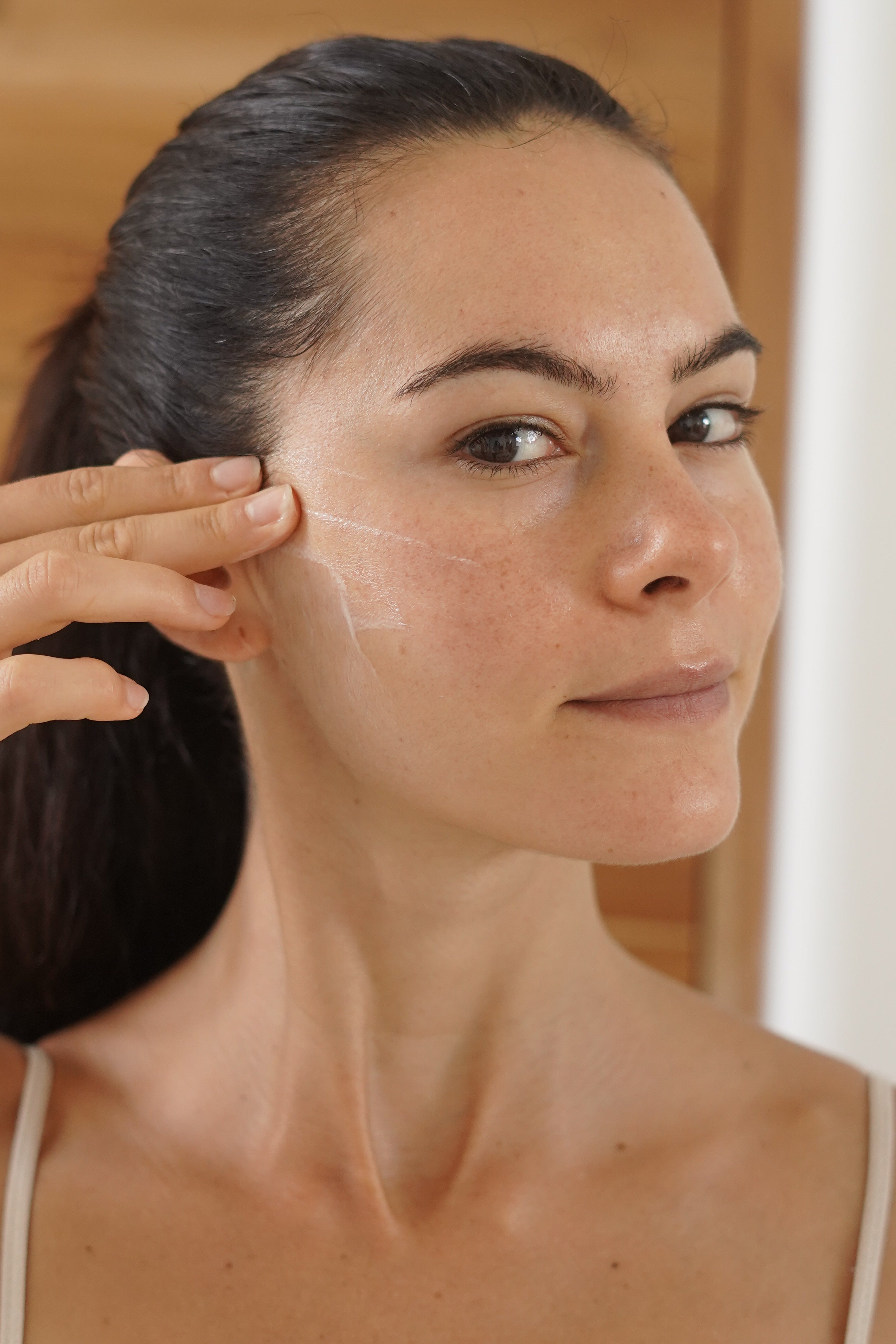 Aging & Dull Skin – Gentle Therapy